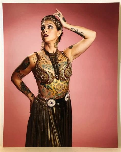 Danielle Colby Very Sexy Unsigned 8x10 Photo 7 American Pickers £789