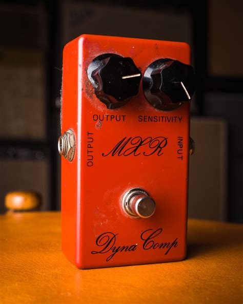 MXR Dyna Comp Script Logo Effects Mom And Dad S Music