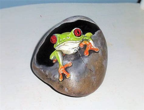 Tree Frog Hand Painted Rock Painted Rock Animals Hand Painted Rocks