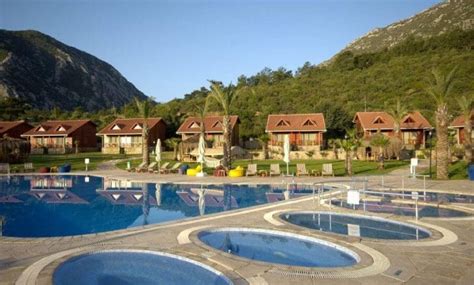 Adrasan Havuzlu Bungalov Oteller Ve Ağaç Evler