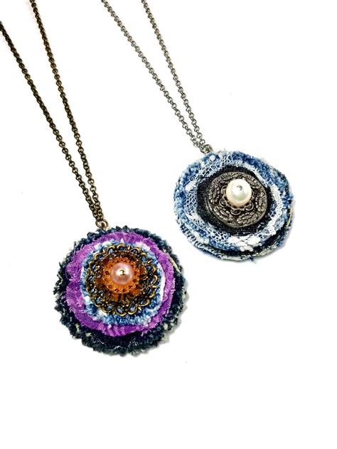Colgantes De Collar De Medallón De Tela Reciclada Shabby Boho Con Perlas De Agua Dulce Joyería