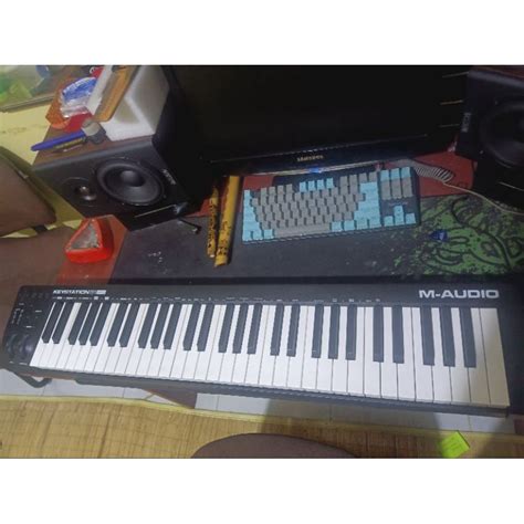 Jual M Audio Keyboard Midi Controler Mk3 61 Key Shopee Indonesia