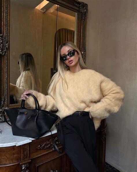 Mohair Sweater Outfit Ideas Fluffy Jumper Outfit Butter Yellow