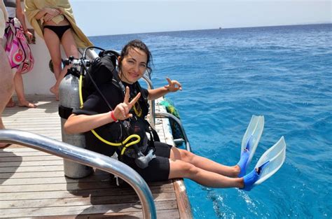 Пин от пользователя J J на доске Scuba Diving Women 7