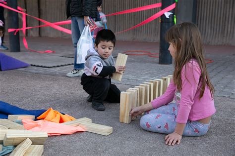 Ciudad De Los Juegos Para Disfrutar Al Aire Libre Prensa De La Ciudad