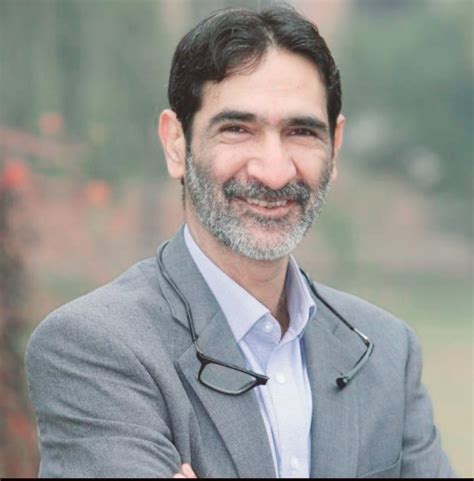 Hina Imtiazs Instagram Twitter And Facebook On Idcrawl