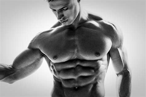The Ultimate Creatine Guide For Maximum Muscle Gains Written By Sol Orwell Simplyshredded Com