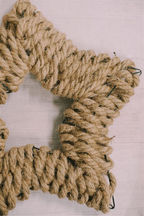How To Make A Star Wreath Diy Jute Star Wreath