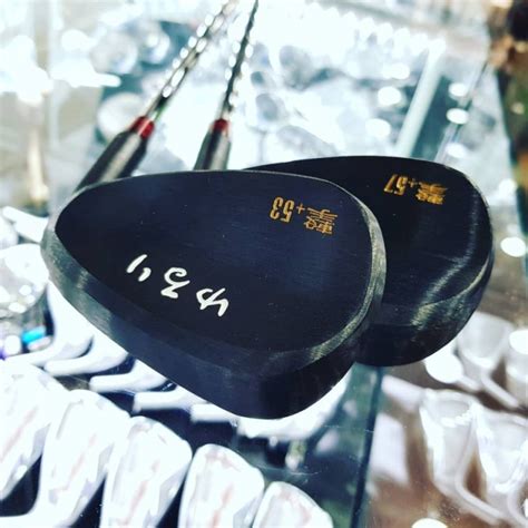 유루리 게쿠 러프그라인딩 웨지 최강 백스핀으로 그린위를 장악하다 공이 까져도 책임지지 않습니다 네이버 블로그