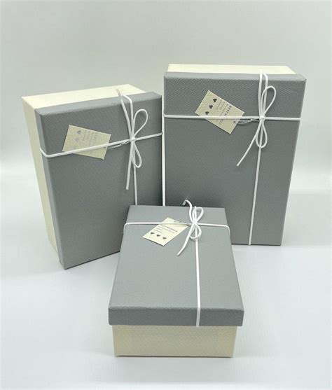Коробки подарункові 9х9см продаж ціна в Івано Франківській області подарункові коробки і