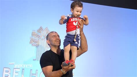 მშობლები და შვილები პროფილში Youtube