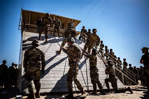 Dvids Images Air Assault Rappel Tower Image 22 Of 23