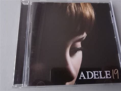 Adele 19 Anos