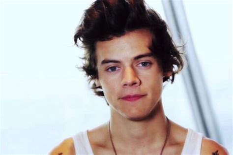One Direction에 있는 Ingrid Miller님의 핀