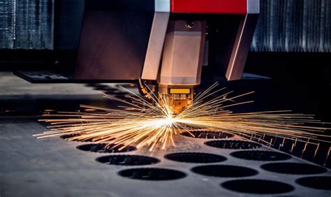 Advantages Of Using A CNC Metal Laser Cutter For Precision Cutting FlyAtn