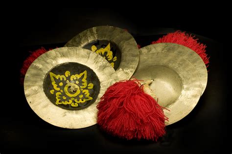 Ceng Ceng Balinesi Strumento A Percussione