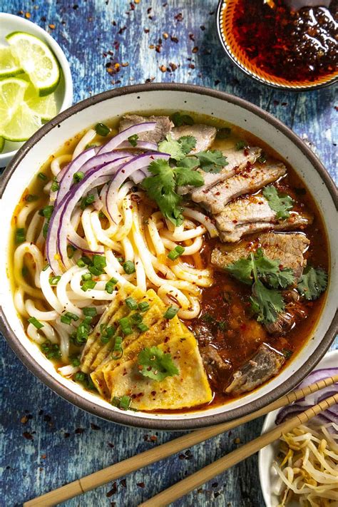 Bun Bo Hue Recipe Spicy Vietnamese Noodle Soup Chili Pepper Madness