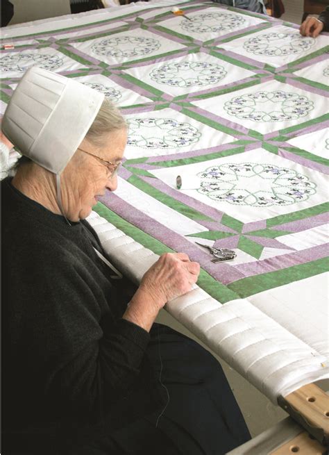 Amish Country Visitors Guide Amish Quilts Amish Country Amish Culture
