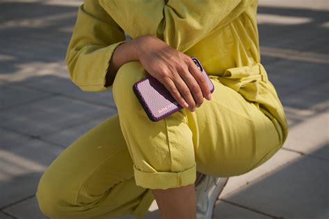 What Is Data Roaming And How To Avoid Charges Red Bull Mobile Esim