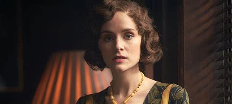 Historia Y Biografía De Sophie Rundle