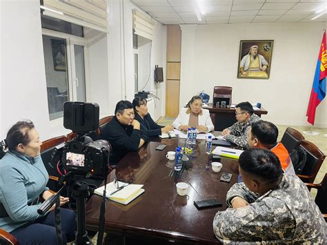 Өвөлжилтийн нөхцөл байдалтай газар дээр нь танилцаж мэргэжил аргазүйн зөвлөгөө өгч байна Dnn Mn