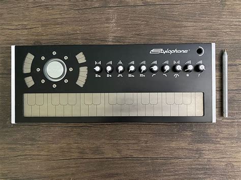 Dubreq Stylophone S2 Rare Analogue Monophonic Synthesizer | Reverb UK