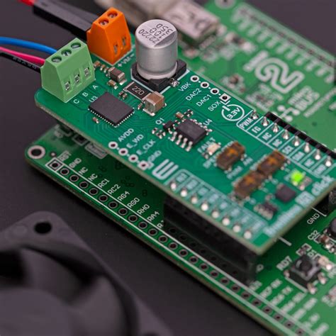 Brushless 25 Click