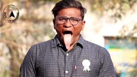 K Praveen el indio con la lengua más larga del mundo mide centímetros Infobae