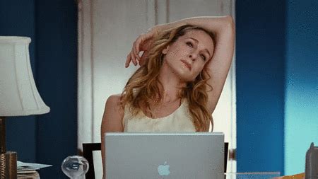 Comment prétendre connaître le designer derrière la nouvelle collaboration avec un grand magasin