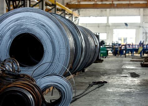 Revista Grandes Construções Tarifas De 25 Sobre Aço E Alumínio