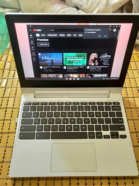 Lenovo Chromebook For Sale With Box Computers Tech Laptops Notebooks On Carousell