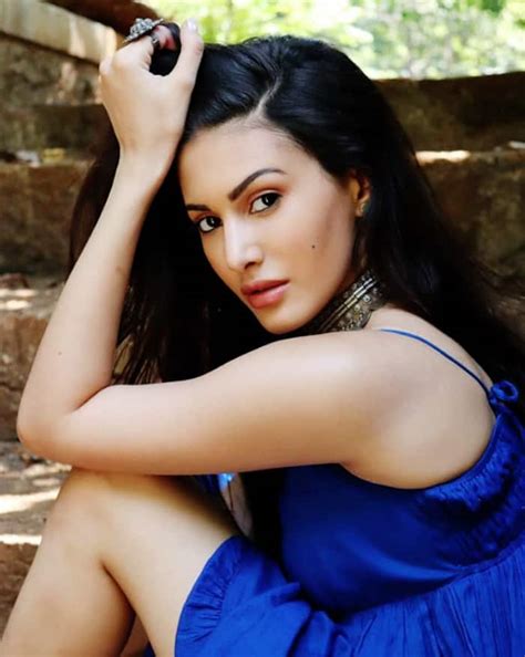 Amyra Dasturs Web Series