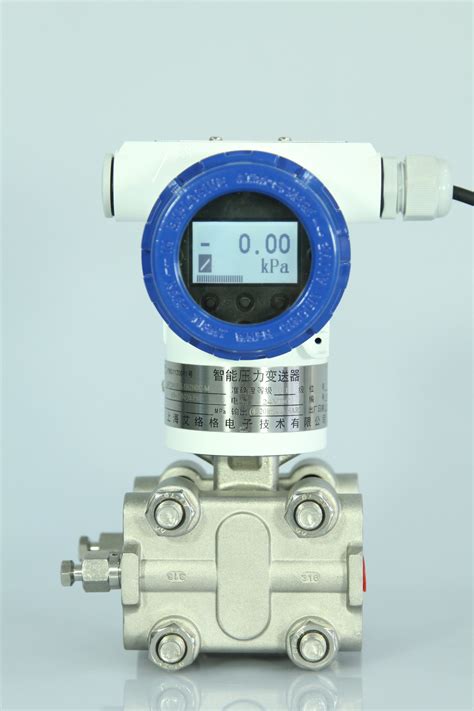 Metal Capacitor Differential Pressure Transducer Transmitter Sensor