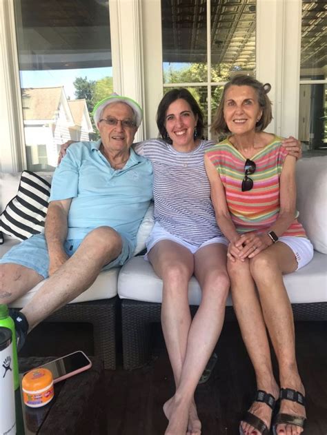 Pin By Maketimeforhappy1 On Winnie Gunther Collage Couple Photos