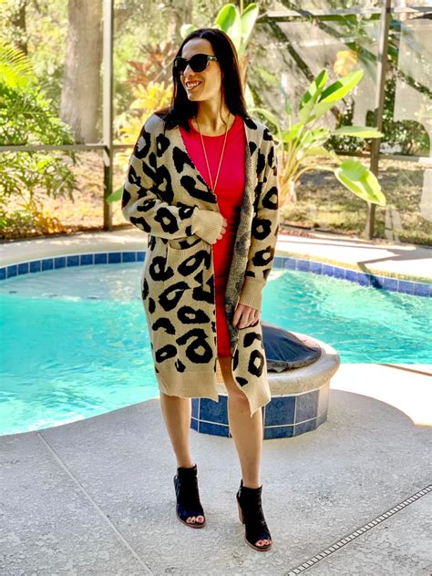 Hot Pink Dupe Green Fashionista