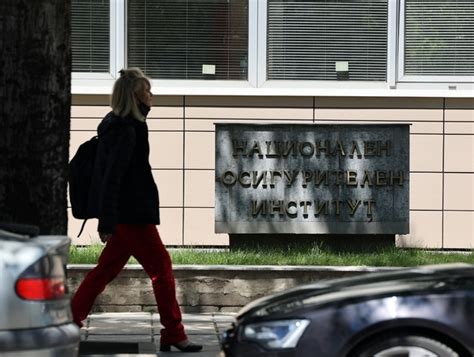 Средният месечен размер на пенсията за осигурителен стаж и възраст достигна 909 лева