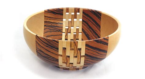 Sue Harkers Guide To Creating Laminated Segmented Bowls