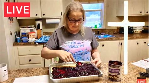 Making Delicious Blueberry Delight Dessert With Tammy Hodges - YouTube