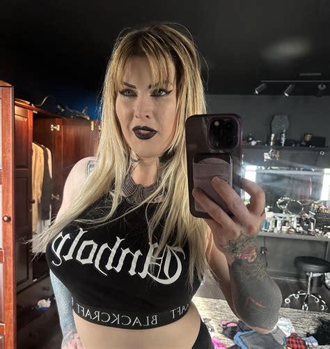 Me Without Bangs For Comparison Other Post 4 Days Back So Bangs Or No Bangs Rgothfashion Me Without Bangs For Comparison Other Post 4 Days Back So Bangs Or No Bangs Rgothfashion