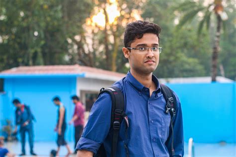 Redowan Delowar Medium