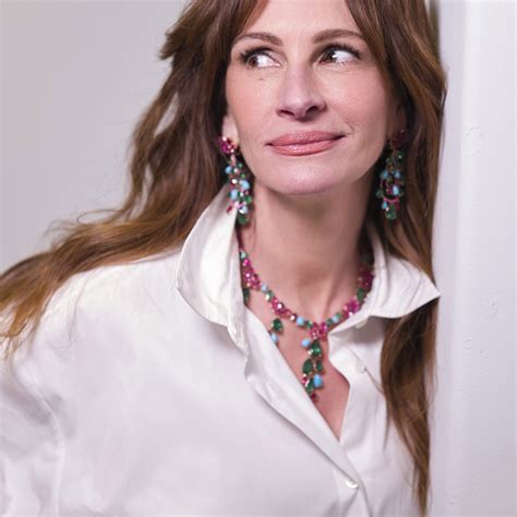 Julia Roberts And Chopard Take On The Insofu Emerald