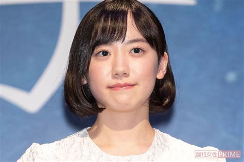 【画像・写真】芦田愛菜、総額100万円超えのハイブランド姿に「なんか違う」「ディオール顔じゃない」辛辣ツッコミ続出 週刊女性prime