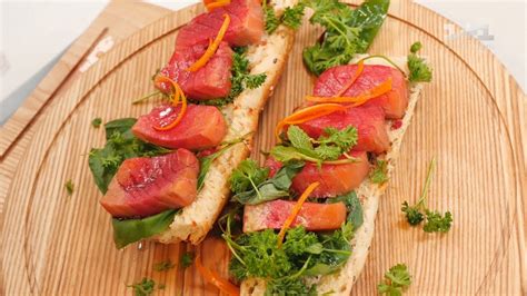 Брускети з червоною рибою під соусом Понзо Youtube