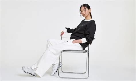 나이키 스포츠웨어 피닉스 플리스 여성 하이웨이스트 와이드 레그 스웻팬츠 나이키 코리아