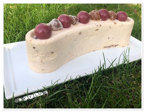 Entremet Marron Cassis