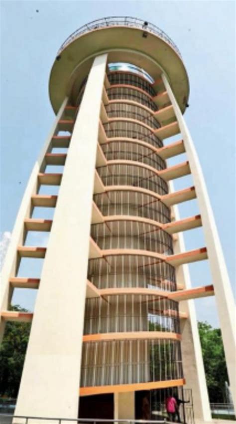 Anna Nagar Anna Nagar Clock Tower To Open For Public After 12 Yrs Chennai News Times Of India