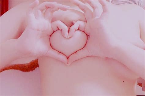 Heart Shaped Oppai Challenge Sweeps Social Media Sankaku Complex