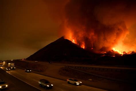 Wind Is The Culprit In 2017s Horrific Wildfire Season Los Angeles Times