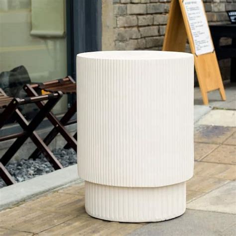 Christopher Knight Home Chloe White Round Lightweight Concrete Mgo