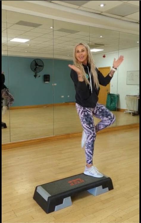 Wellbeing Month Morning Dance Step Class Birchwood Park Parklife